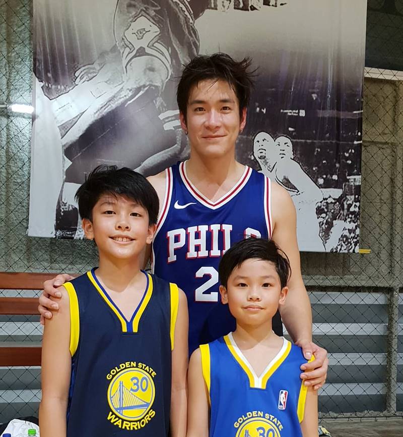ฝีมือได้พ่อ ความเก่งได้แม่ 4 ลูกชายนักกีฬาตัวน้อย ทายาทเหล่าซุปตาร์ไทย ...